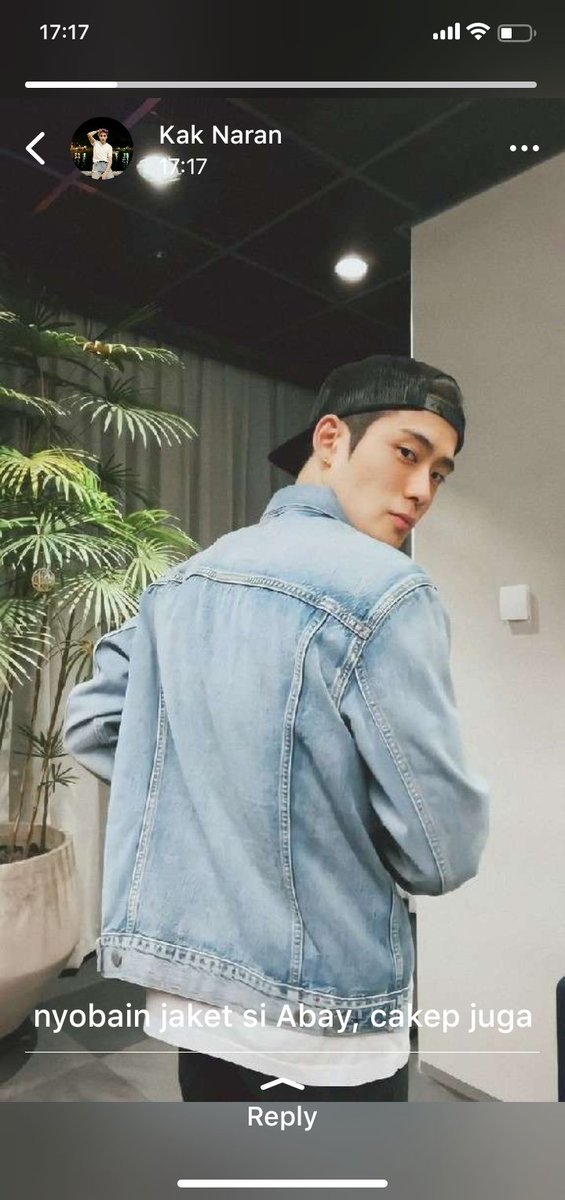 dev🌻 on Twitter: "Story wasap Naran dari hari ke hari"