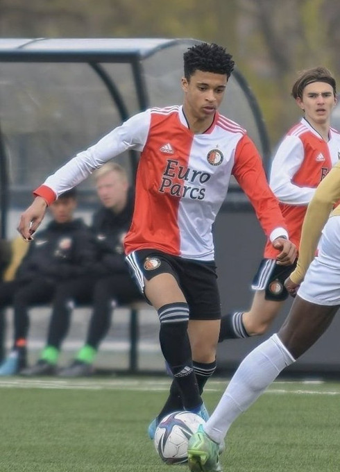 Feyenoord Youth Watcher on Twitter: "Update: 100% certain that Ayodele Thomas (15) will leave ...