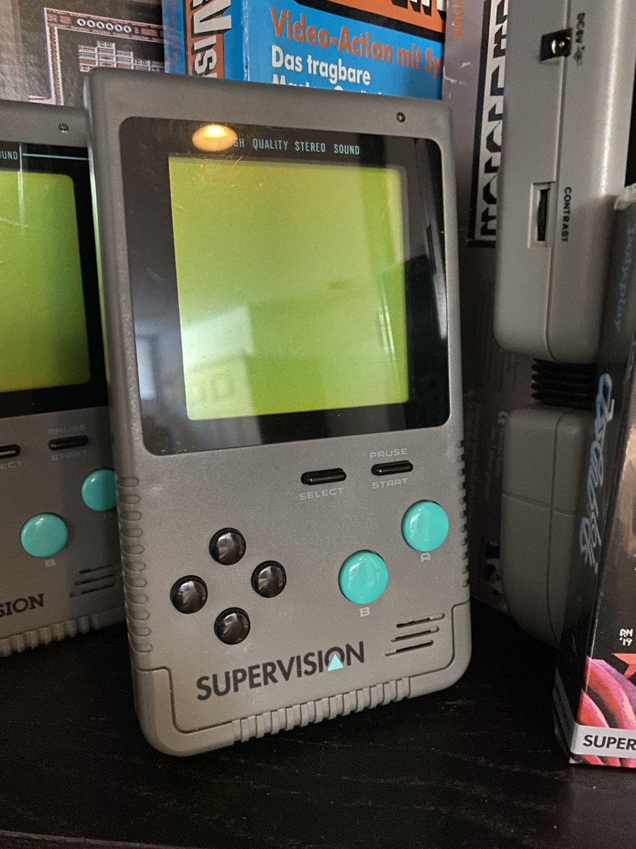 🅾 🅶🅰🅼🅴 🅺🆁🅰🅺🅴🅽 on Twitter: "Day #119 - Supervision Model: GB-2000 Although not a Game Boy killer ...