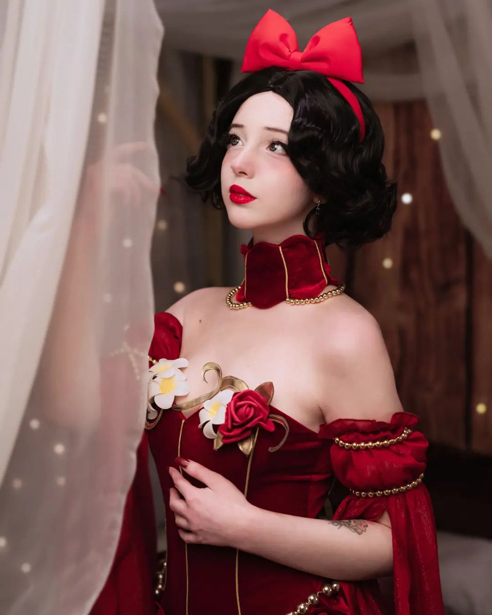 Miccostumes.com on Twitter: "Mirror, mirror, on the wall👀 Use code 𝕄𝔼𝔻𝟙𝟘 for extra 10% OFF ️http ...