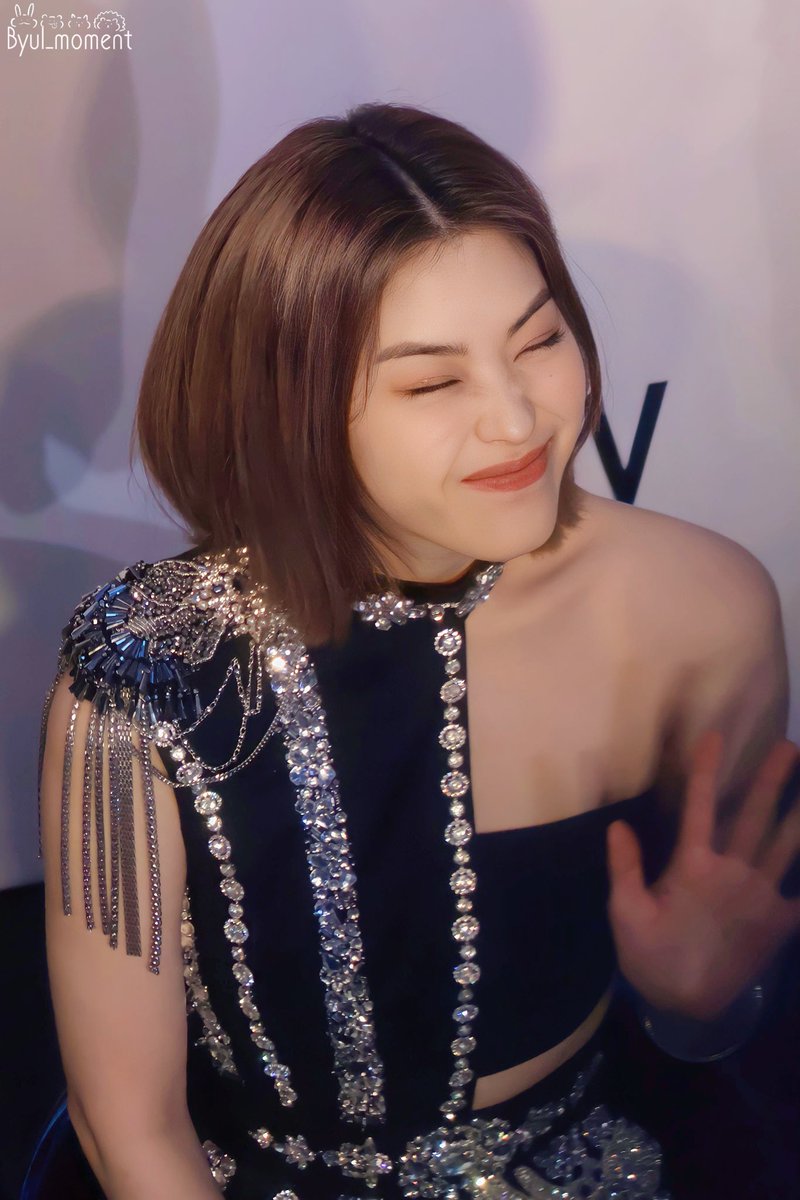 ShinRyujin_THAILAND on Twitter: "RT @byul_moment: 230310 【RYUJIN】 ㅋㅋㅋㅋ #ITZY #있지 #RYUJIN #류진 ...