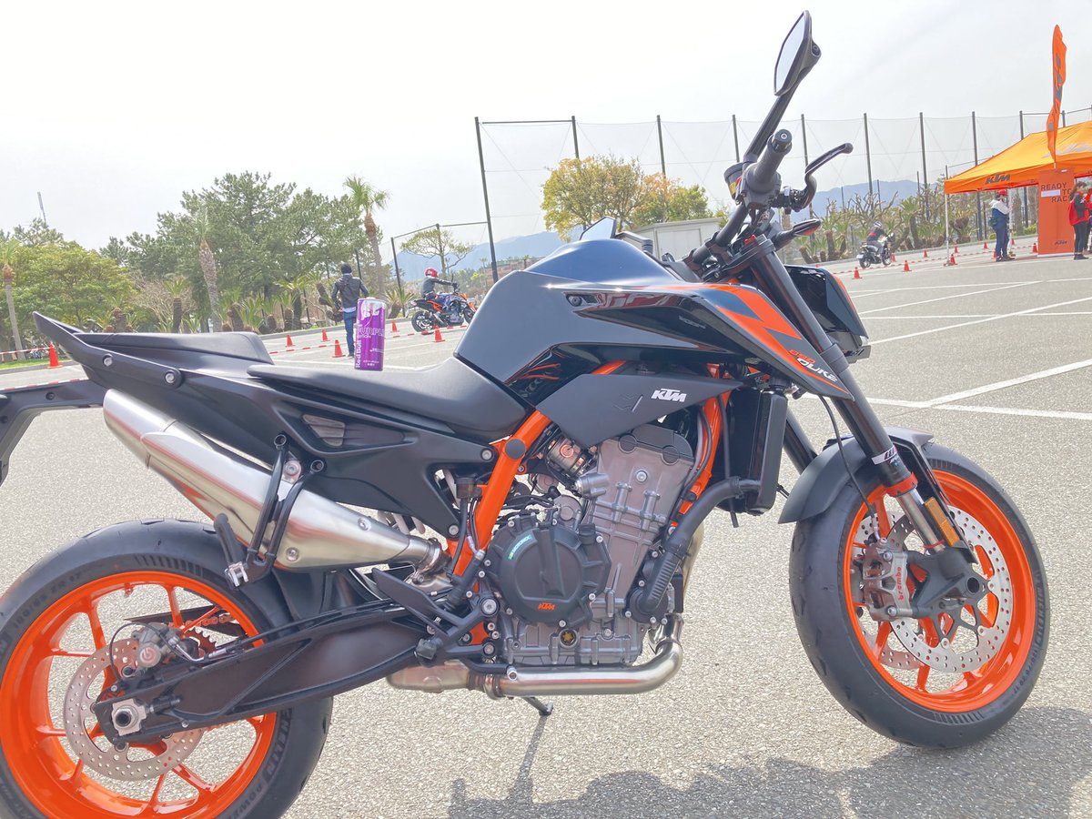 KTM Japan【公式】(@ktm_japan) - Twilog (ツイログ)