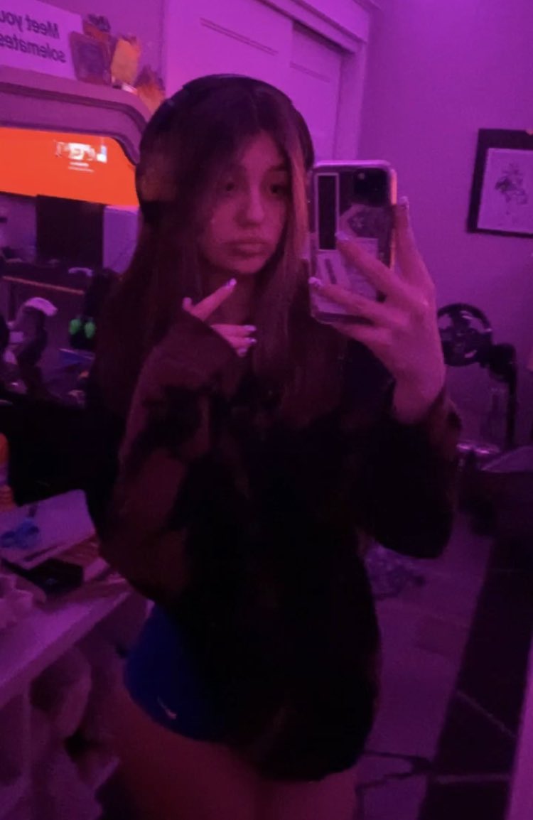 Emma E 💕 On Twitter Rail Me 🤤 Dm Horny Teen Viral 9vnnbeyq4o Twitter