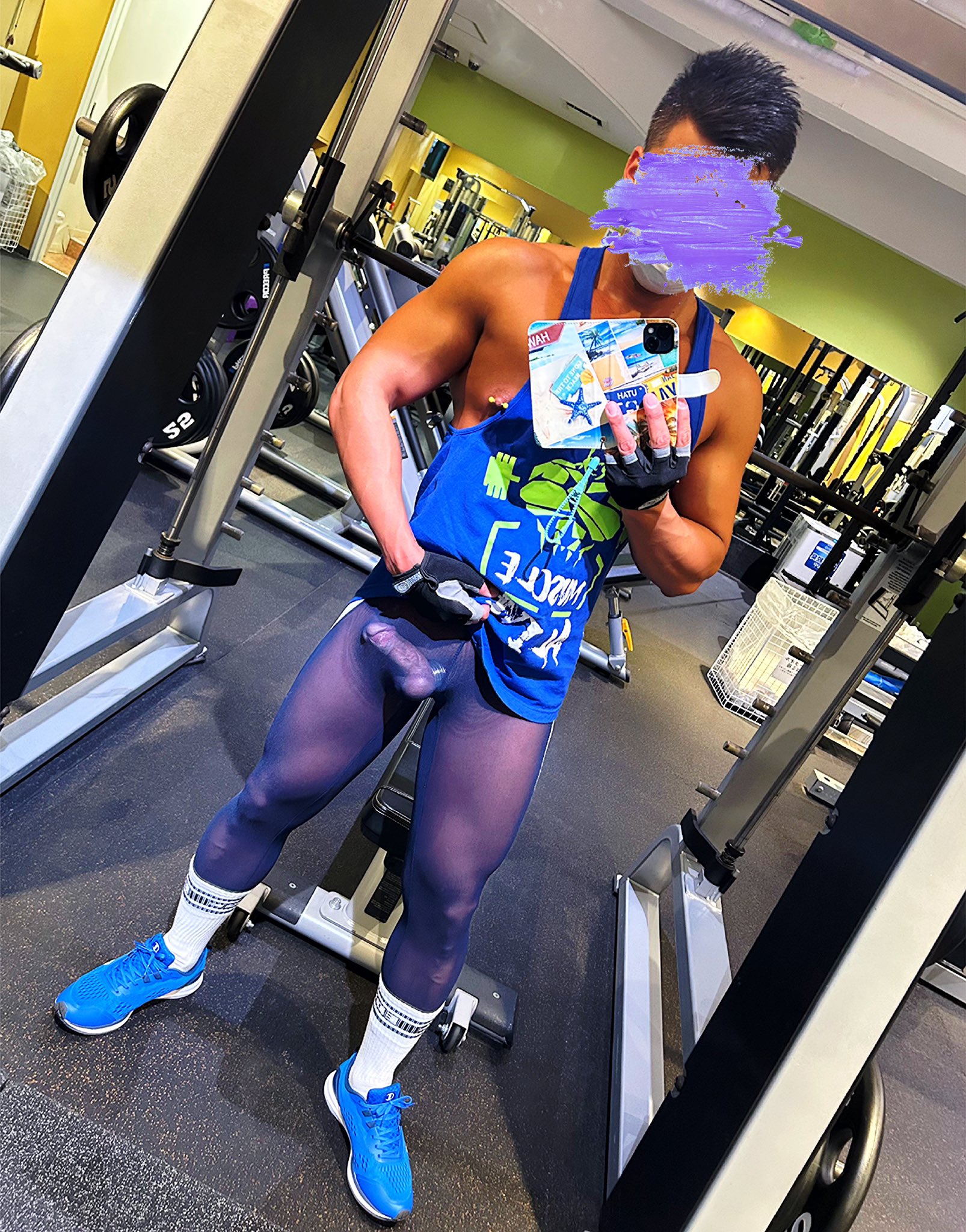 AZU on Twitter: "ツイートサボっててごめんなさい😖 もっと頑張らなきゃ💦 紺色スパッツ 透け感good https://t ...