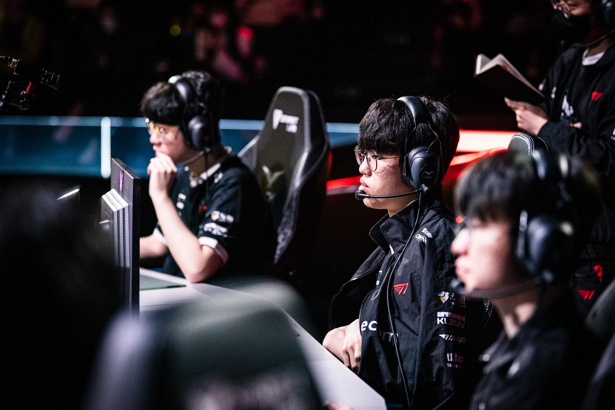 oner's bangs on Twitter: "230401 #LCK SPRING R3 PLAYOFFS T1 VS GEN T1 FLICKR PHOTOS #ZEUS #ONER ...