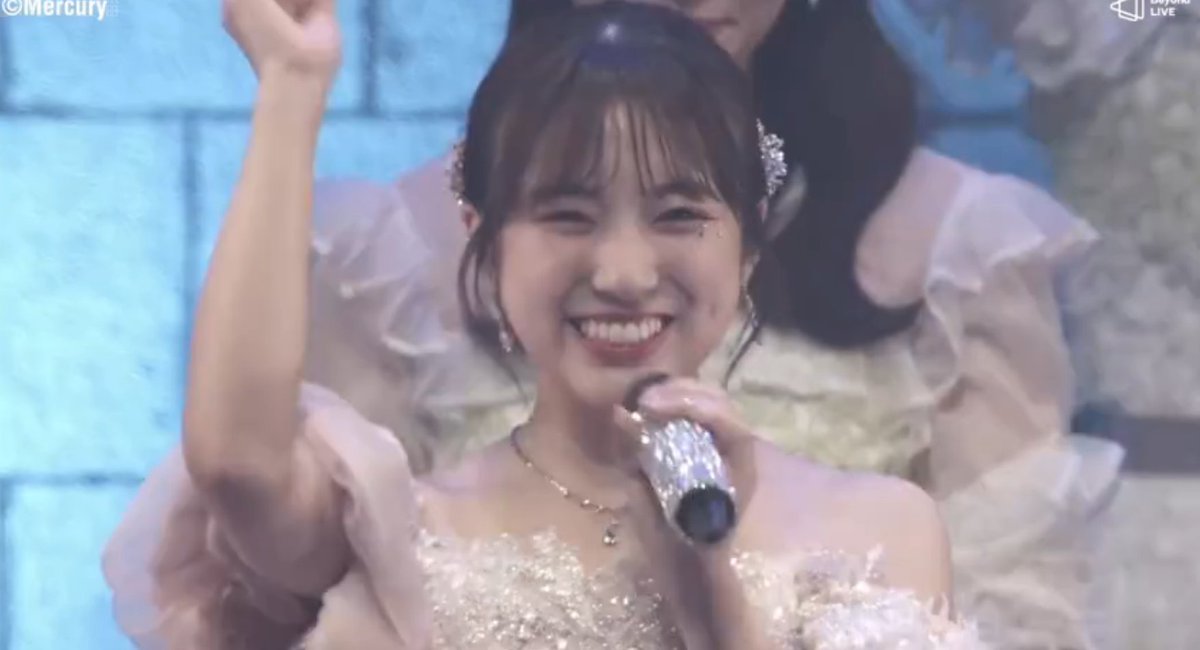 ⁴⁸ on Twitter: "EN-4. 12-byou Last song #矢吹奈子卒業コンサート #HKT48"