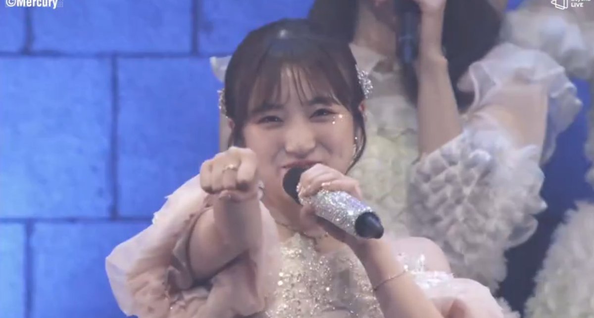 ⁴⁸ on Twitter: "EN-4. 12-byou Last song #矢吹奈子卒業コンサート #HKT48"