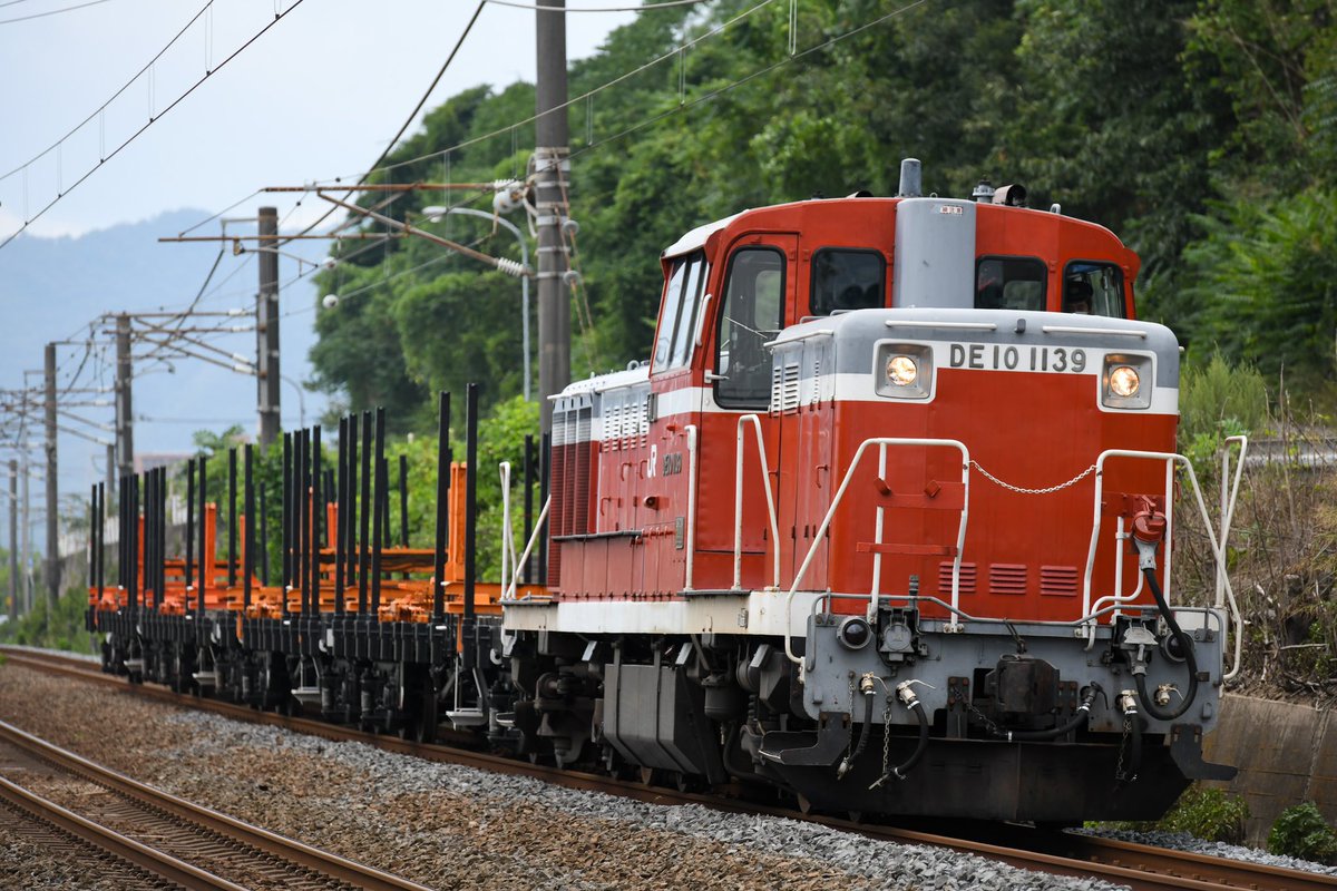 たろべえ on Twitter: "DE10-1139 [高] いよいよ四国からDE10が消える日が来てしまったようで… JRマーク付きというのが高松DEの特徴でしたね。 チキ交検が撮れたのは ...