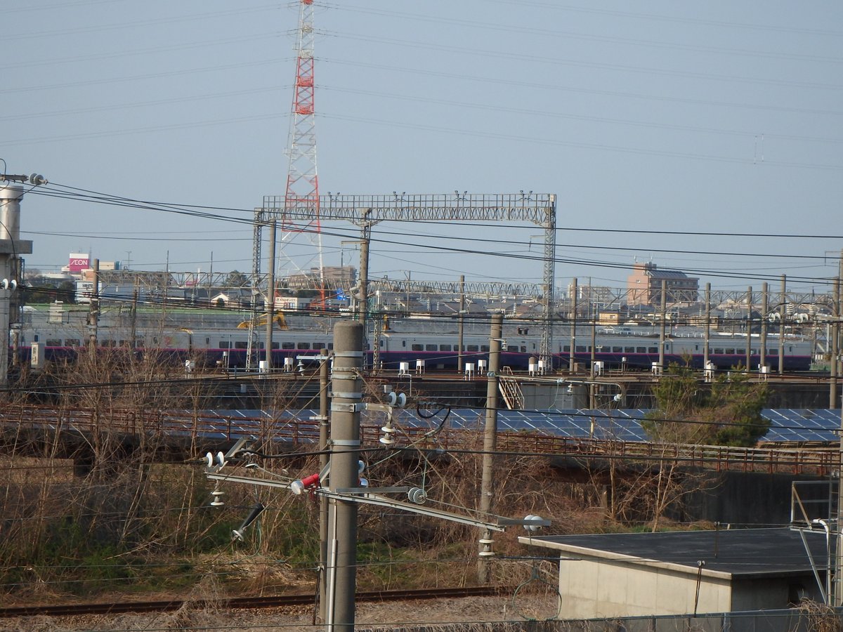 にいてつ on Twitter: "さよならE2系J59編成新潟新幹線車両センター ダイヤ改正で運用離脱した編成の解体が始まりました"