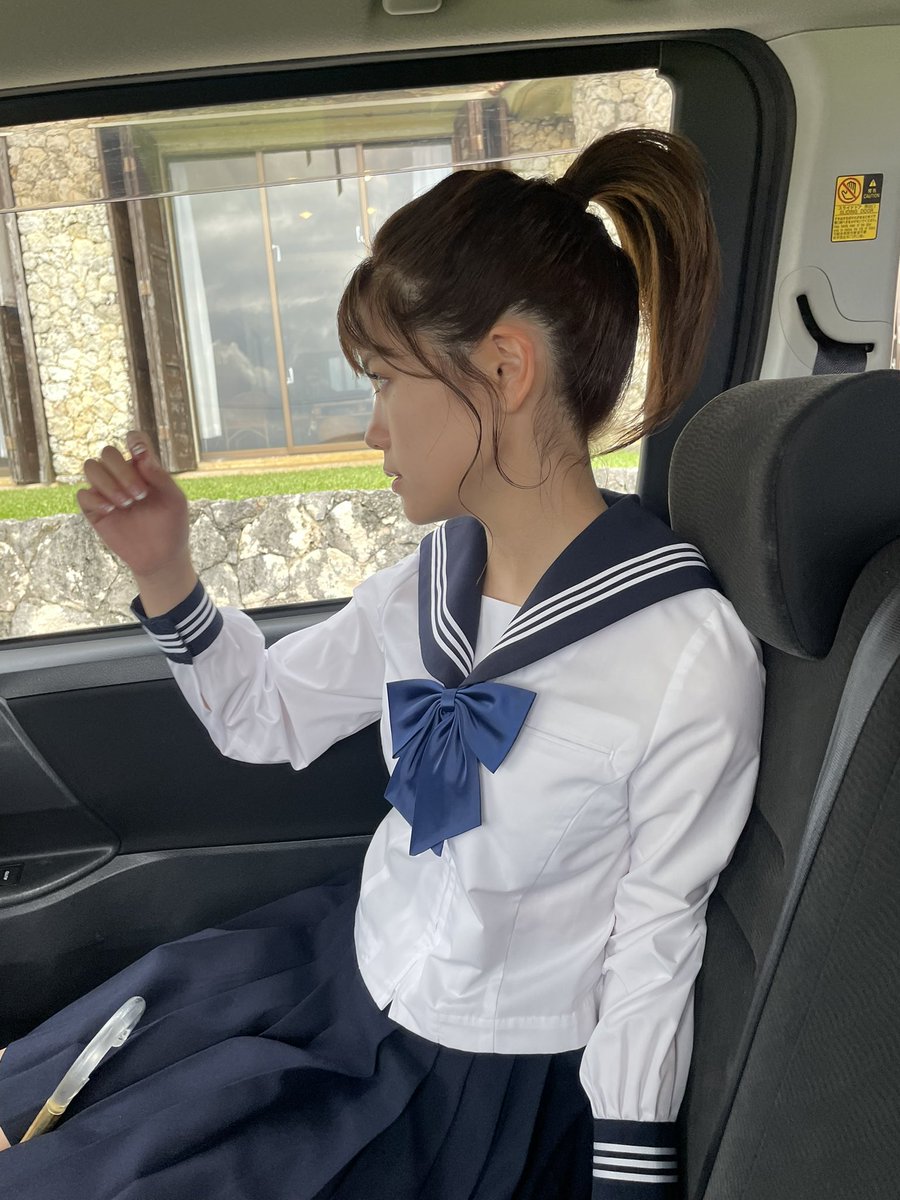 ソフマップ グラビアイベント情報 on Twitter: "RT @M_YuKa0219: じゃあ、お詫びに 2枚追加 #写真集オフショ"