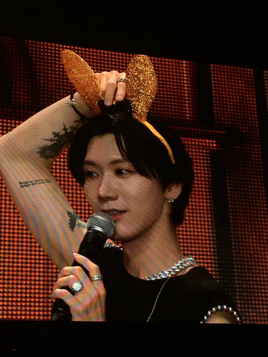 Black_Hideko(hihihihi) 💜 on Twitter: "RT @Fz_Fang: ตายละ"