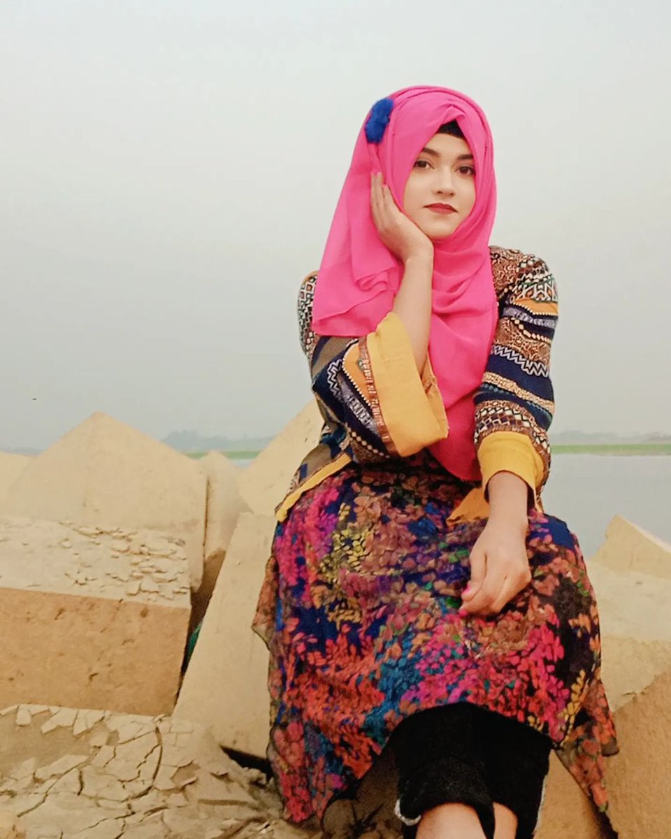 Israt Jahan Mim on Twitter: "আমার পমপম দেখবা!!!!"