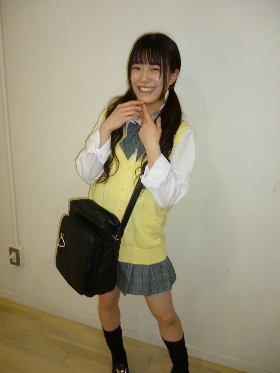 まこと on Twitter: "da-gashi☆ 個別撮影会～春・卒業スタイルver.～ ＠ スタジオユニット阿波座 3部 da-gashi☆ 💜エマ💜 #dagashi #駄菓子アイドル ...