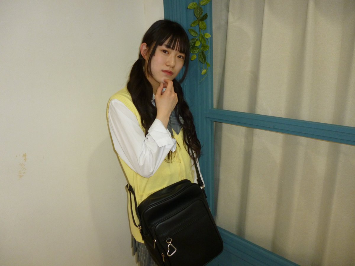 まこと on Twitter: "＠ スタジオユニット阿波座 3部 da-gashi☆ 💜エマ💜 第3弾 #dagashi #駄菓子アイドル #エマ #水谷恵麻 #推し駄菓子は都こんぶ ...