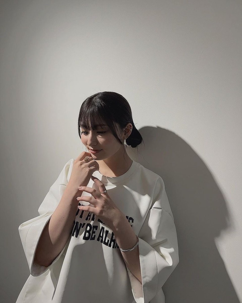 ☺︎ on Twitter: "かわいい🤍 #吉川愛 #Neroli #3rd写真集Neroli"