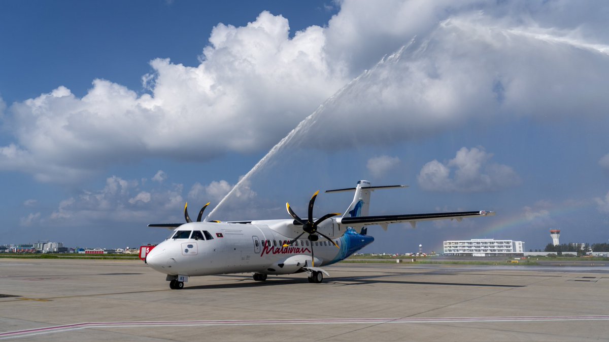 MaldivianAero on Twitter: "Highlights - Arrival of our brand new ATR42-600 aircraft. #Maldivian ...