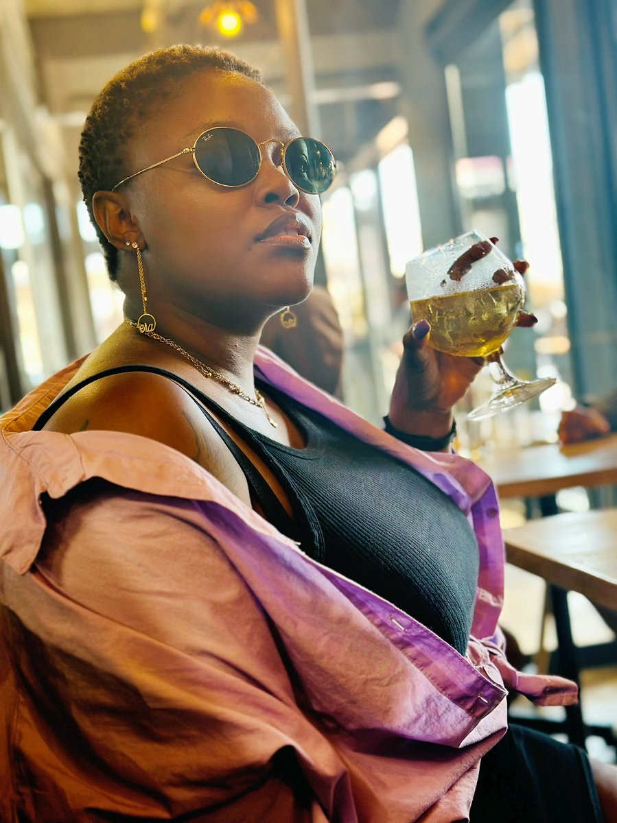 Phiwe!👑 on Twitter: "Sunday🤍"