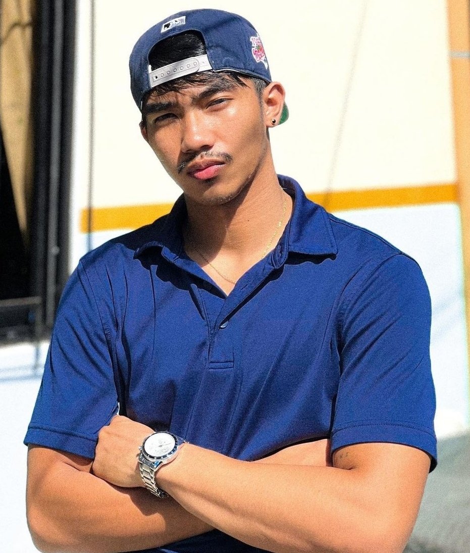 Celestial on Twitter: "if you see this tweet, quote it with 4 pics that expose your taste in men ...