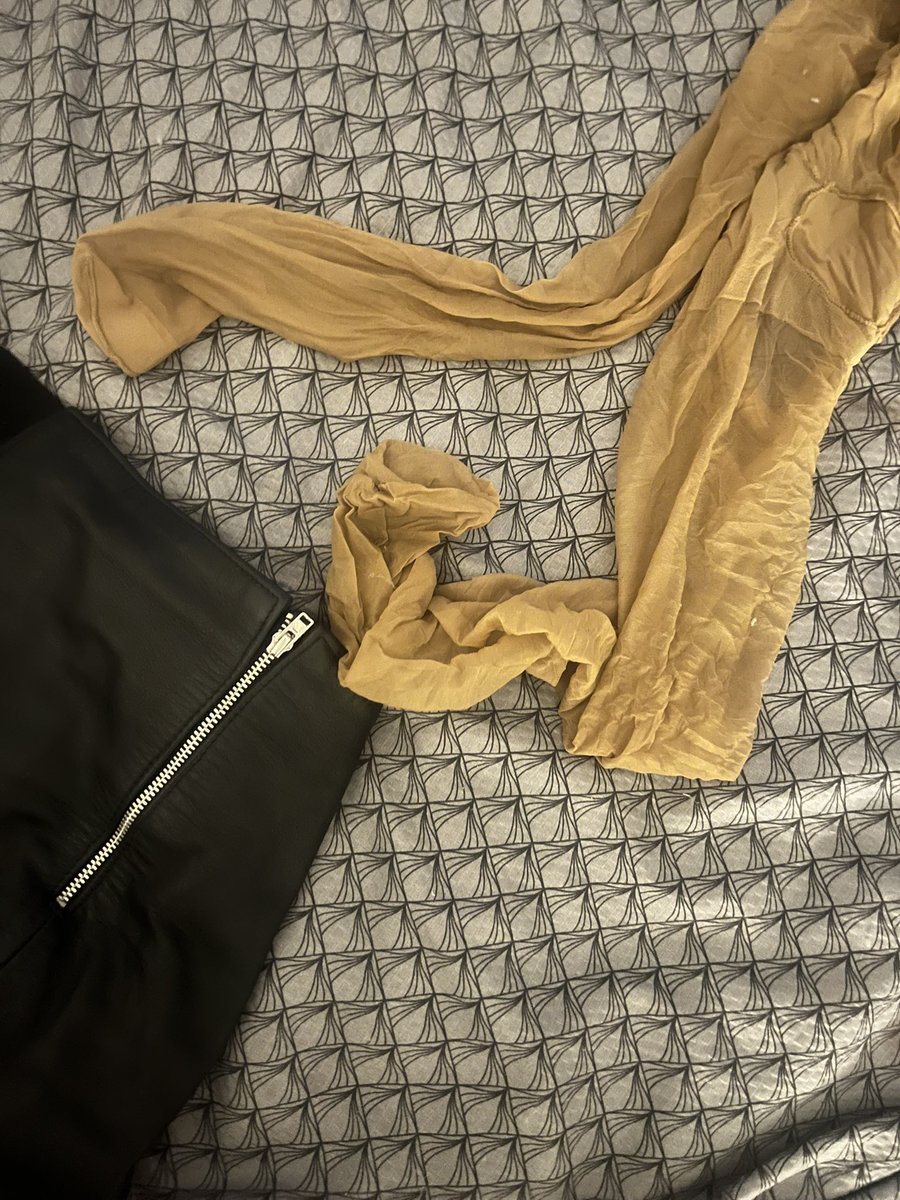 Baddie Js Feet Are My Fictional GFs on Twitter: Baddie Js Feet Are My Fictional GFs on Twitter: