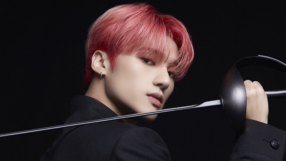 Nunca Pause O MV on Twitter: "Junmin do xikers elogia ATEEZ, seus hoobaes da KQ Ent. Ele ...