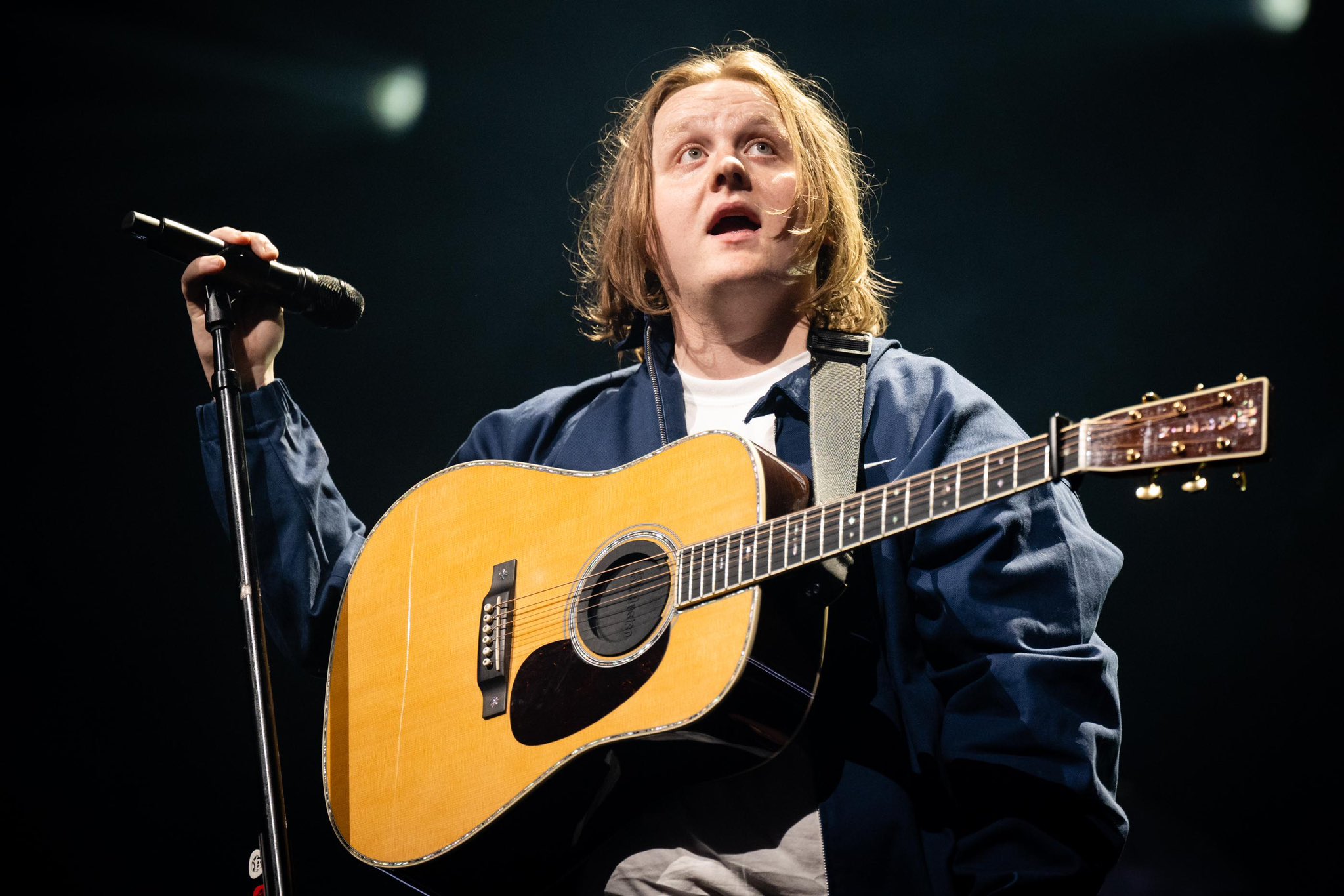 ColdplayXtra on Twitter: "Lewis Capaldi shares his story of drunk facetiming Chris Martin on St ...