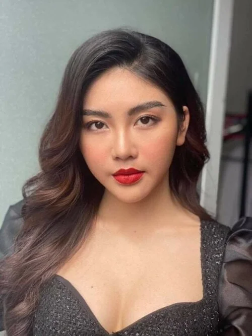 famervn on Twitter: "Clip lúc nó chưa pttm hoàn thiện, lúc đó cũng chưa ngoi lên đc còn bèo nhèo ...