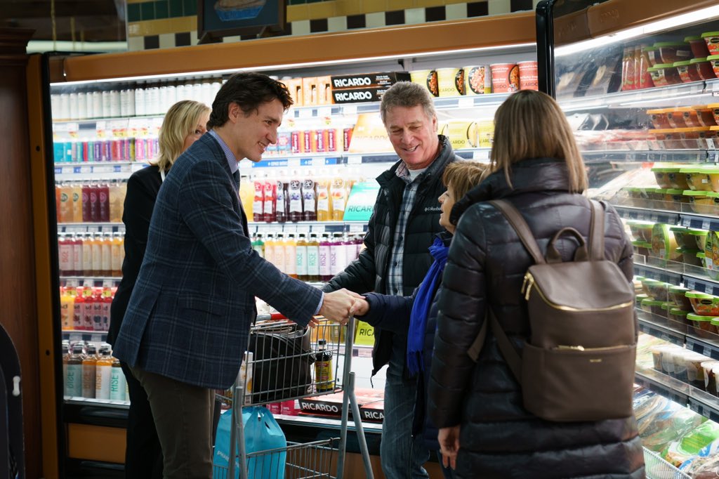 Justin Trudeau on Twitter: "Des centaines de dollars d’aide pour 11 millions de personnes au ...