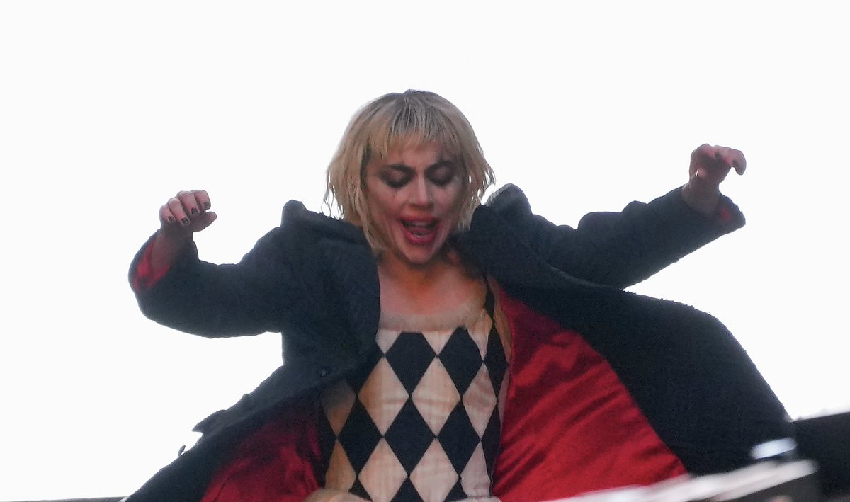 Variety On Twitter Lady Gaga And Joaquin Phoenix Dance Smoke And
