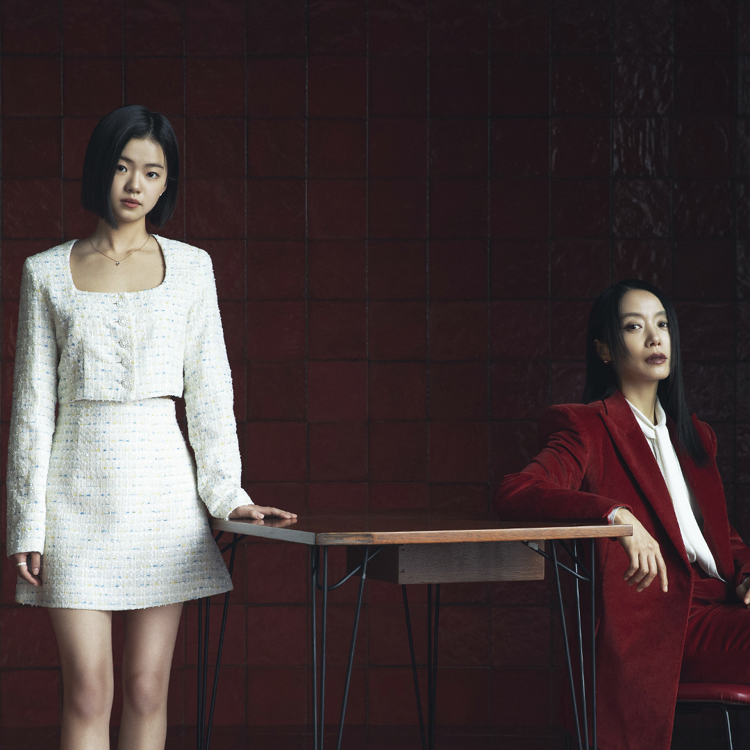 netflixbrasil on Twitter: "Kid Boksoon e Kill Boksoon. 🩸 📸: Kim Yeong-jun"