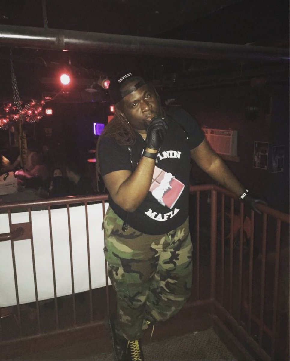 Talenti Twat on Twitter: "Same vibe, care free and fat."