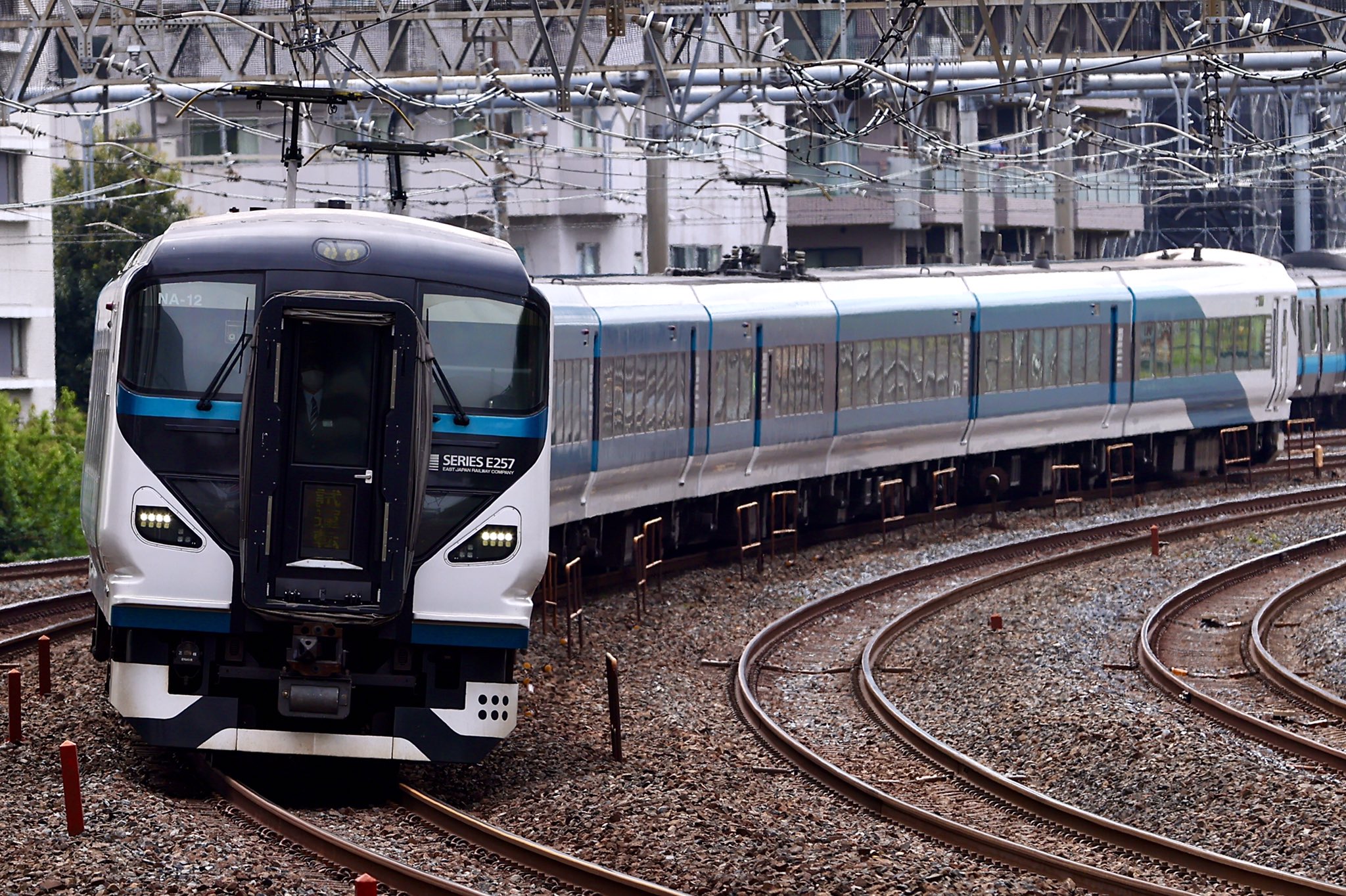 不知火 on Twitter: "4/18 E257系2000番台 NA-12 試9527M 試9522M 乗務員訓練 EF81-140 + E531系 K420 配9428レ 秋田入場配給 ...