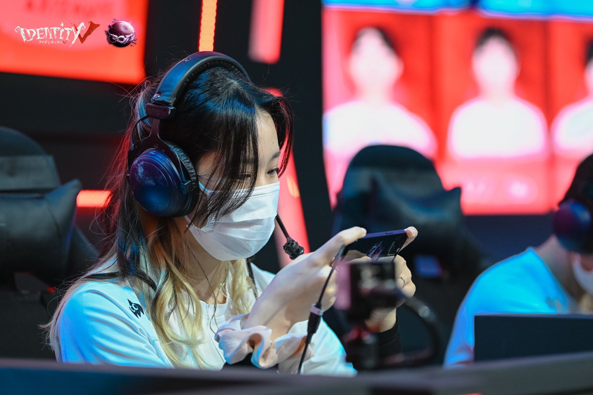 【公式】IdentityⅤ第五人格eスポーツ事務所 on Twitter: "#COAVIワールド決勝 〜現場写真〜 Zt vs AXZ📷 B4U vs RC Live Now↓ https ...