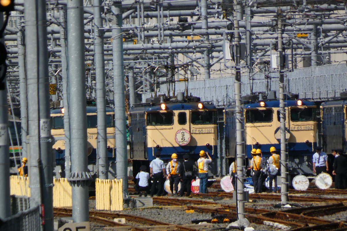 KQfan on Twitter: "EF65品川電留線撮影会 EF65-501 EF65-2101(1101) EF65-1102 EF65-1103"