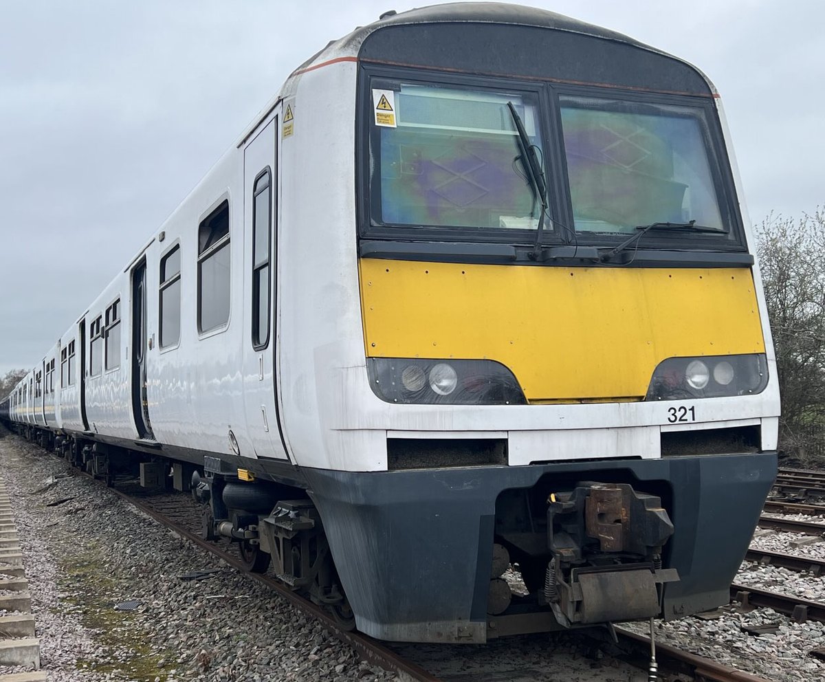 Steven Boulton on Twitter: "Thanks to NR for getting the route cleared, ROG 37800 will be ...