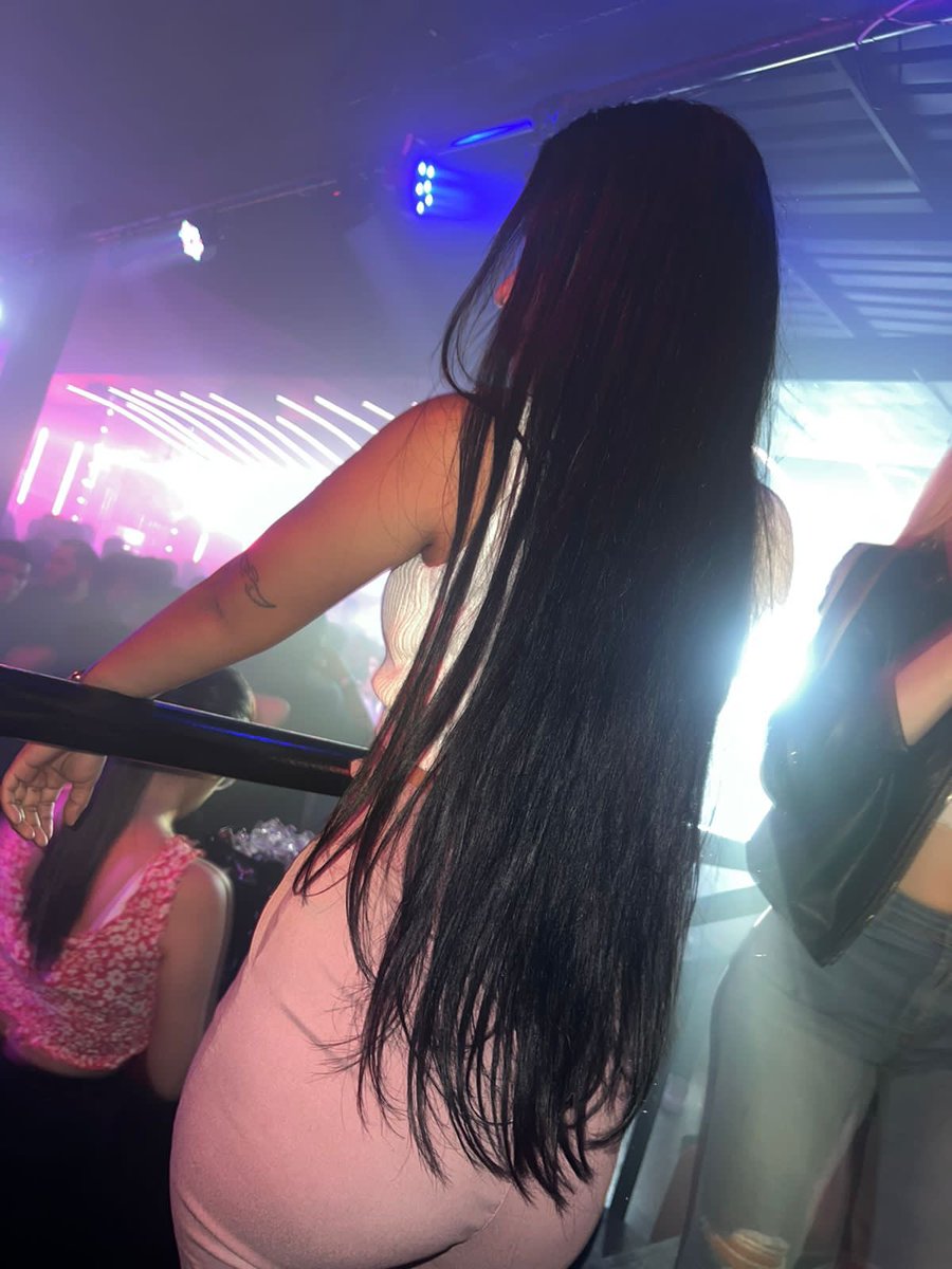 Mishell on Twitter: "En un vip un vip, saluden a tiri."