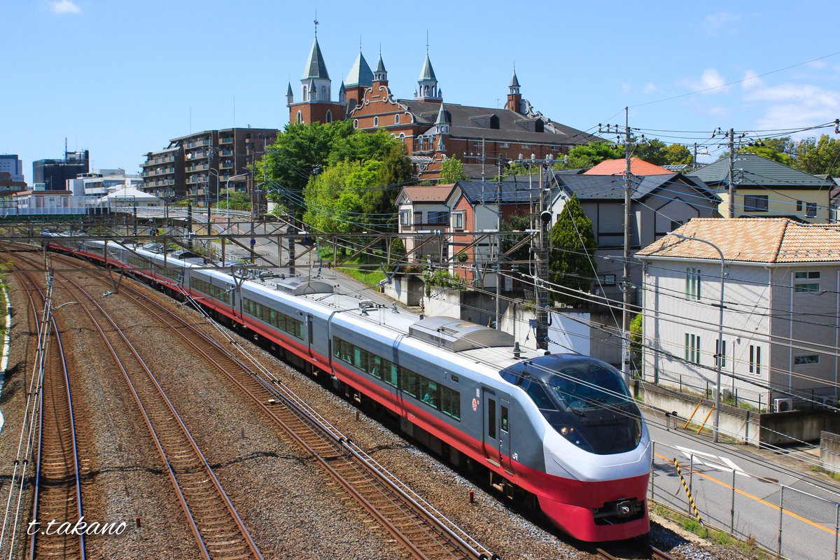 t.takano on Twitter: "185系よりこちらの方が熱かった！ E657系K12編成スカーレットブロッサム E531系K423編成赤電ラッピング"