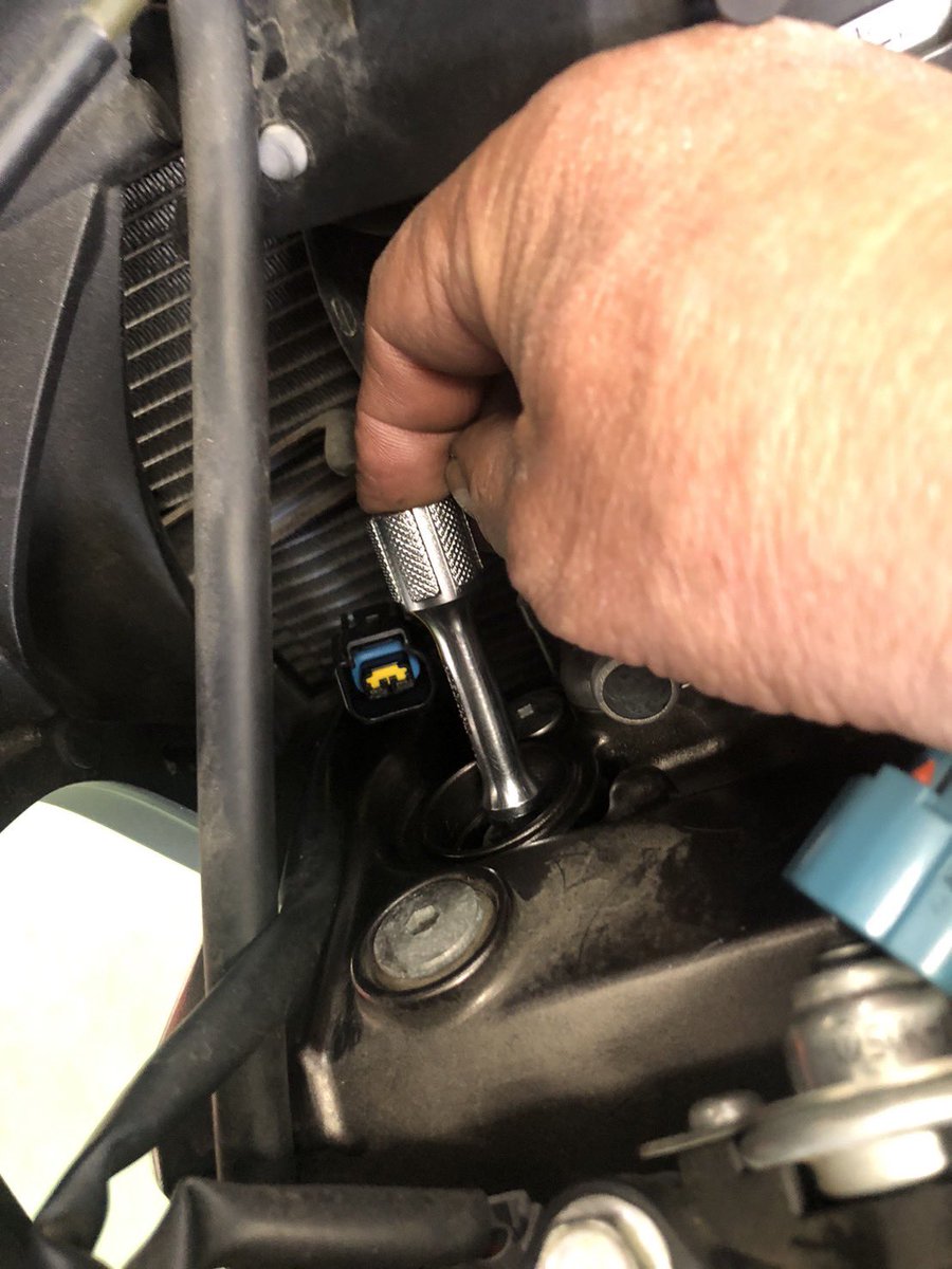 YSP佐賀 on Twitter: "対策部品に交換していると…お客様から DXプラグのご注文を一緒に頂きありがとうございます😊🙏 DXプラグを体感して下さい🤗 #ysp佐賀 #ヤマハバイク ...