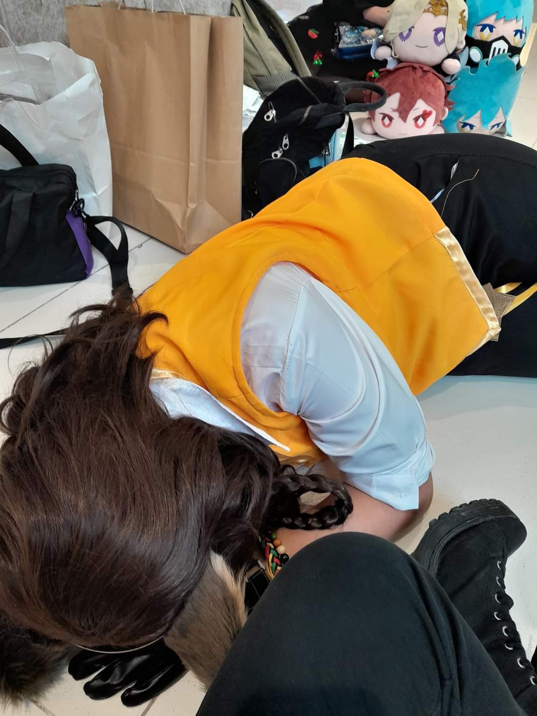 Cre Ator Axl | COMMISSIONS OPEN on Twitter: "Leona sleeping as usual #twstファンアート https://t.co ...