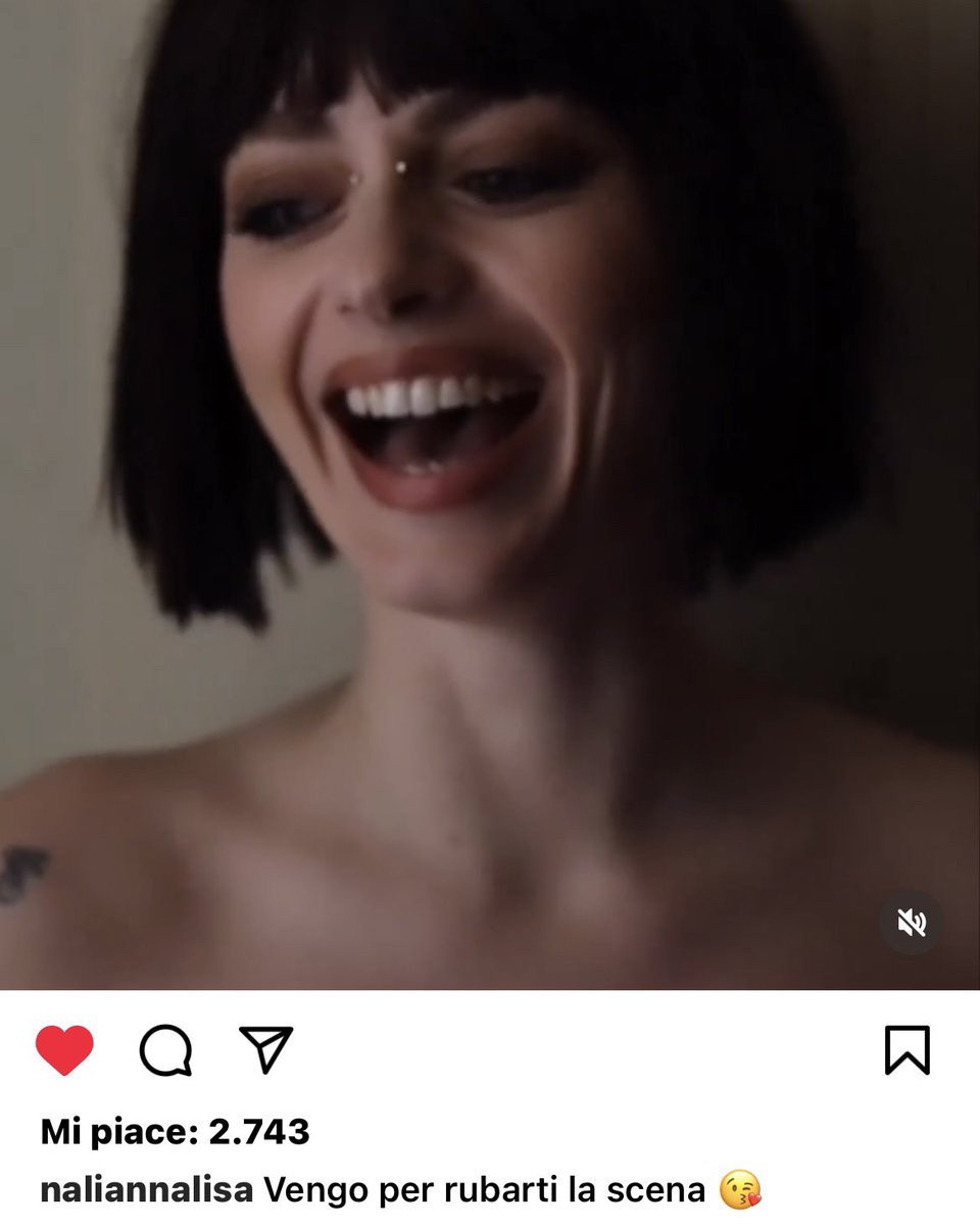 Sofi🩸🖤 on Twitter: "No vabbè come Annalisa risponde a due giorni di critiche. Io la amo vi prego ...