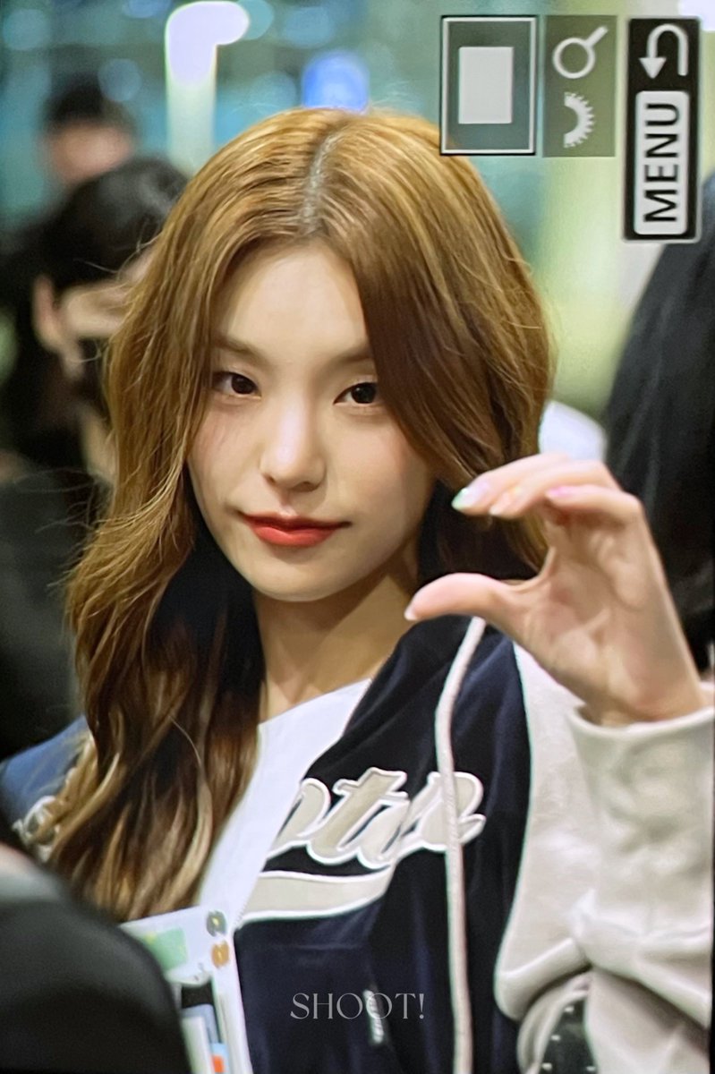 SHOOT! on Twitter: "230417 🖤 #있지 #ITZY #예지 #YEJI"