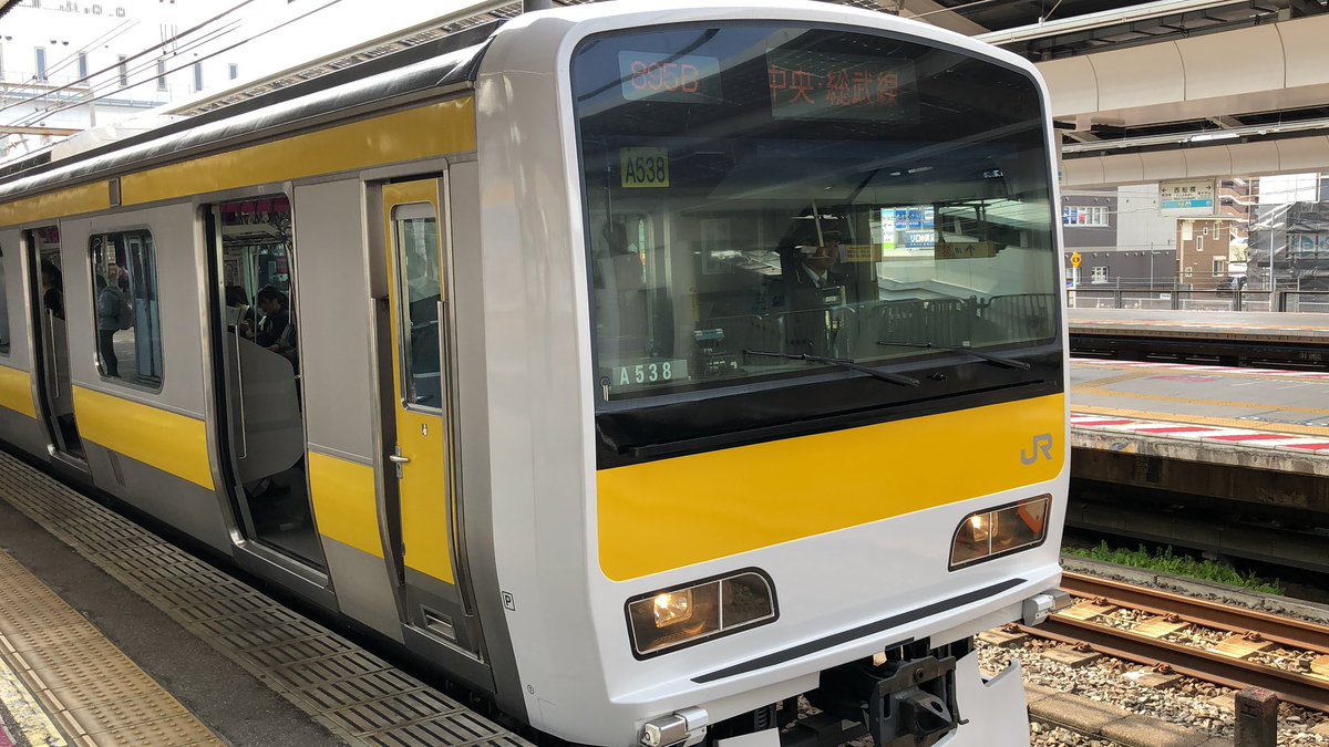 ハロ鉄Acty'23@mm'22小田湘南線©︎💉💉💉💉 on Twitter: "反面E231系習志野電車区は一部分割しないと修繕出来ない車両基地だったらしく、中間車の連結器が密着式連結器を ...