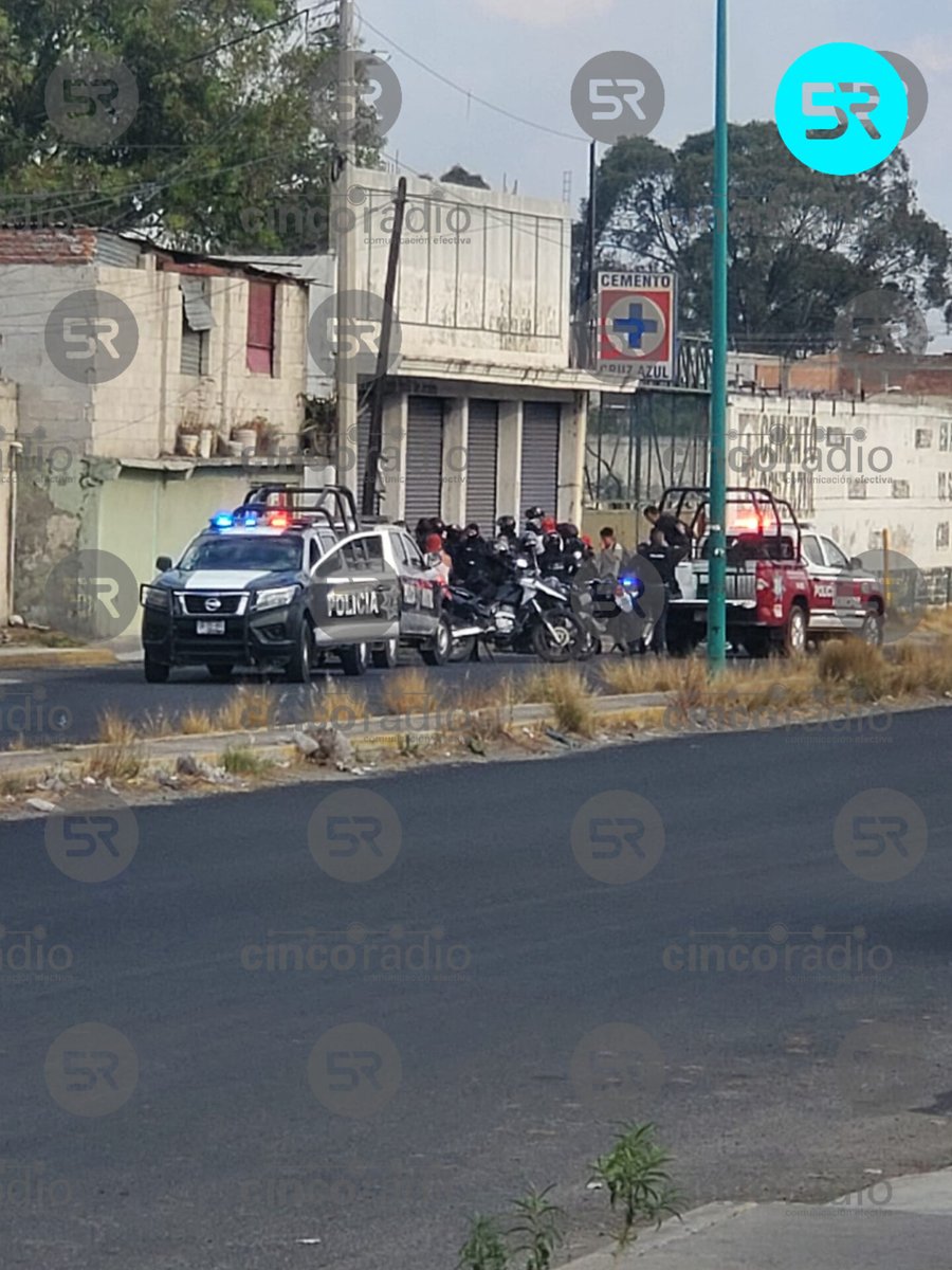 Cinco Radio Oficial On Twitter 馃毃 Reportan Fuerte Operativo De La