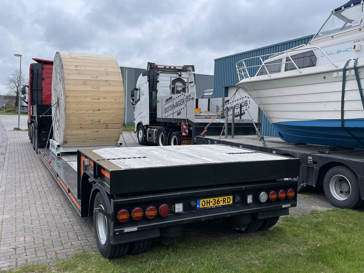 Botenwagen on Twitter: "Met de cruiseferry Kiel > Oslo, bootje geladen, laatste afvaart ...