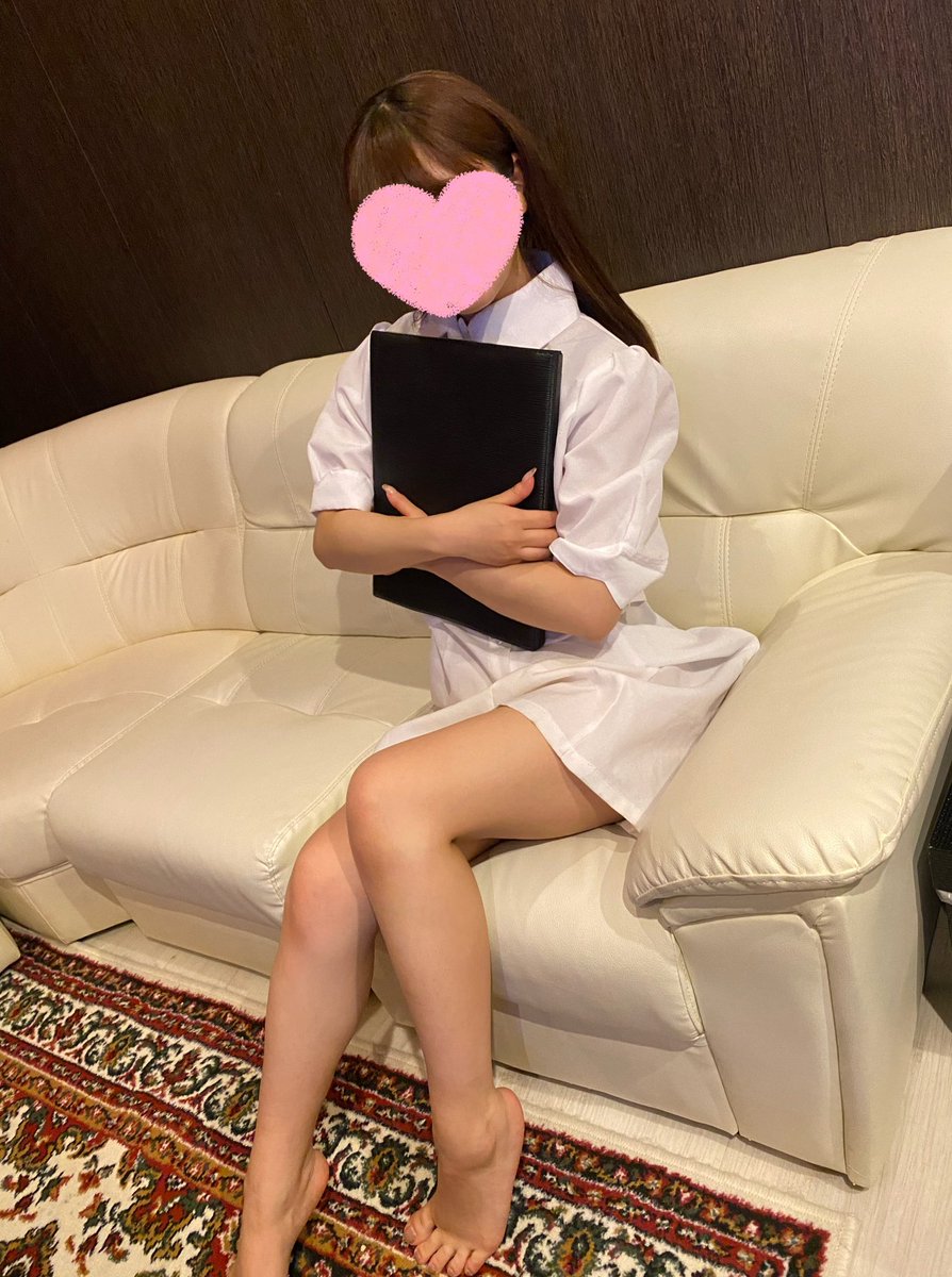 宮水よつは🍀JKMAX on Twitter: "よつは出勤しました！ 22時までいます🍀 時間長いのでのんびりお待ちしてます🏥💉 ️一緒に過ごしてくれたらうれしいです