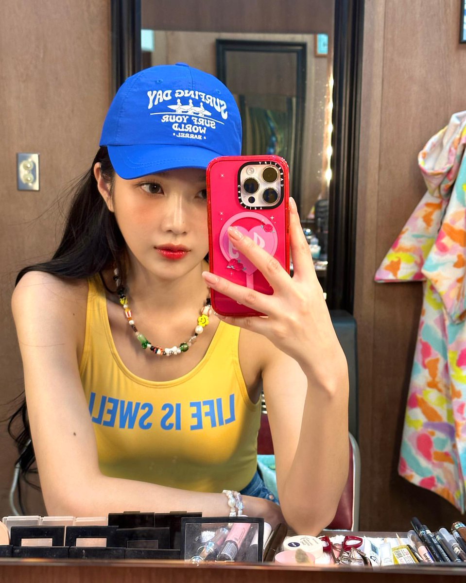 joystgrm on Twitter: "[INSTAGRAM POST] - 7P @.getbarrel 💛💙 👤: getbarrel ...