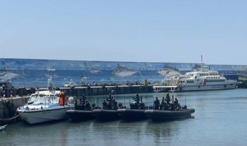 新‧二七部隊 軍事雜談 (New 27 Brigade)🇹🇼🇺🇦 on Twitter: "台東富岡漁港首次出現4艘海軍陸戰隊M109特種作戰突擊艇，由於台東知本海岸規劃進行艦艇登陸和地面反 ...