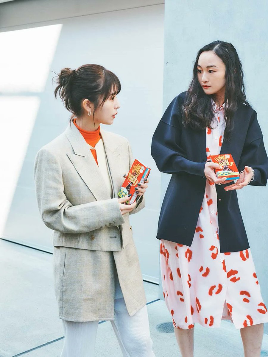 GINZA on Twitter: "長濱ねると小野ゆり子。仲良し2人の春の散歩にお邪魔します！ #よりみちポッキー https://ginzamag.com/culture ...