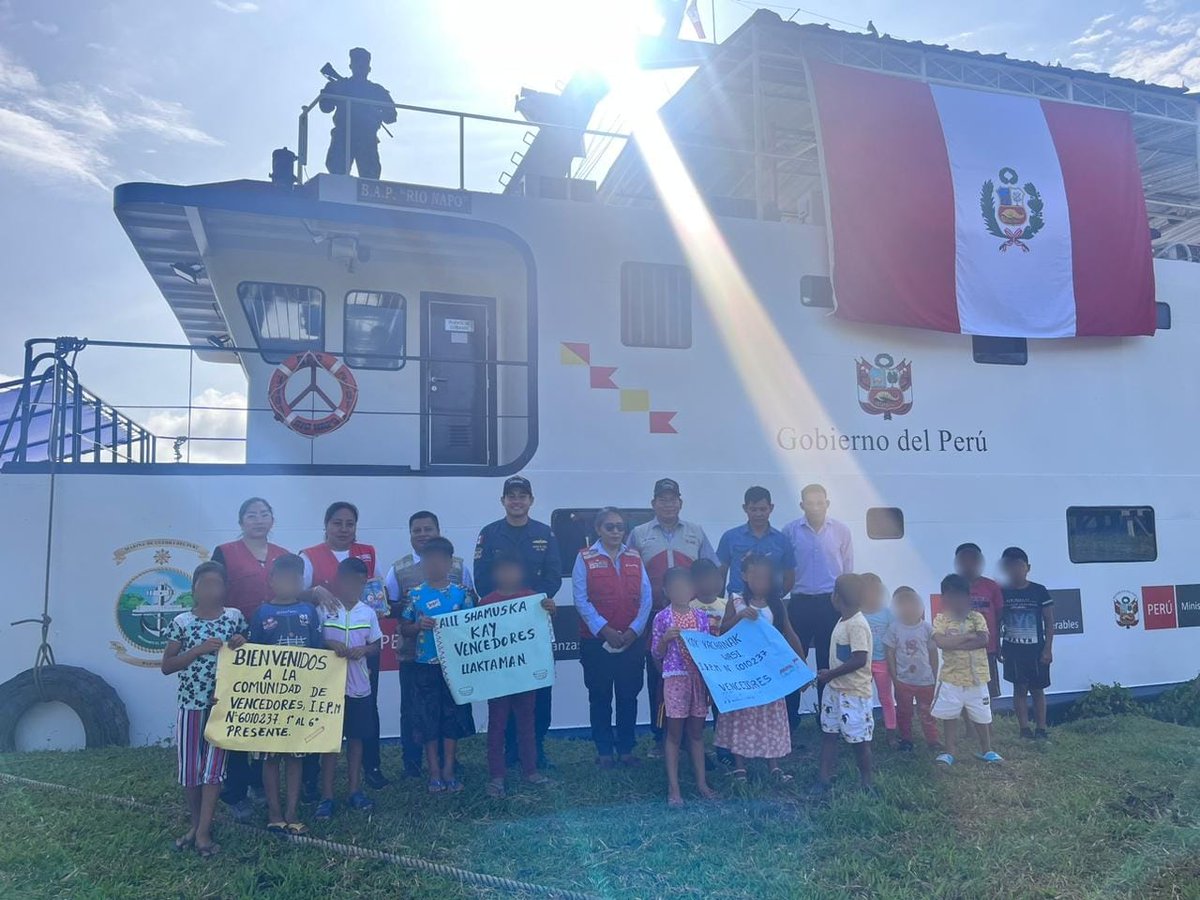 Marina de Guerra on Twitter: "#MGPNoticias Con gran entusiasmo los niños de las comunidades ...