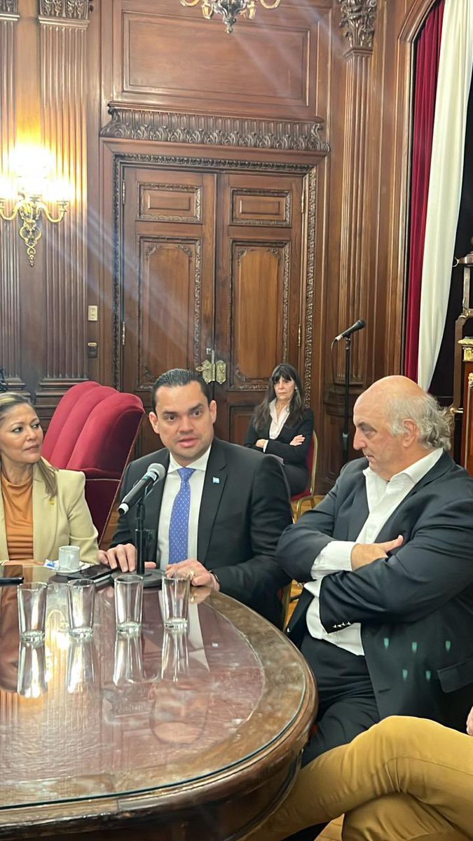Canal 6 Honduras On Twitter Diputados Del Partido Nacional Se Reunen