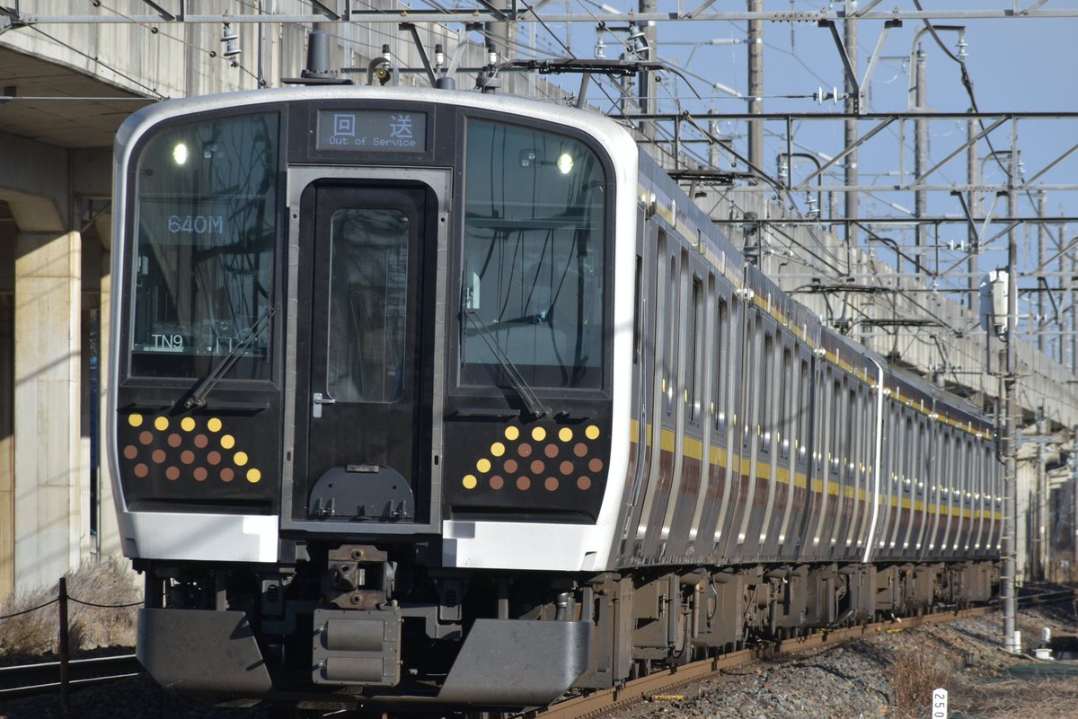 19G-19743【こがこん】 on Twitter: "#これを見た人は6両の写真を貼れ 黒磯ローカルの4両減車は到底許されるべき行為ではない。"